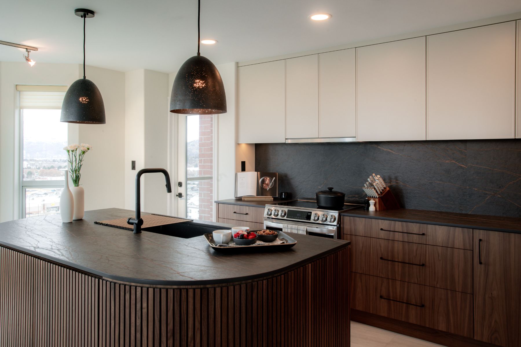Norelco Cabinets | Midnight Drive